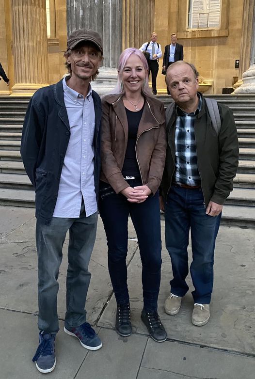 Alice Roberts’ new book “CRYPT” – THE HOBBLEDEHOY