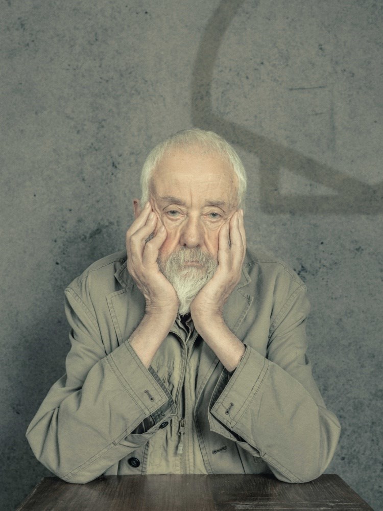 The Hard Truths of Mike Leigh | The HOBBLEDEHOY